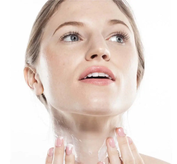 Farmhouse Fresh- Blissed Moon Dip Back to Youth Ageless Mousse for Han ...